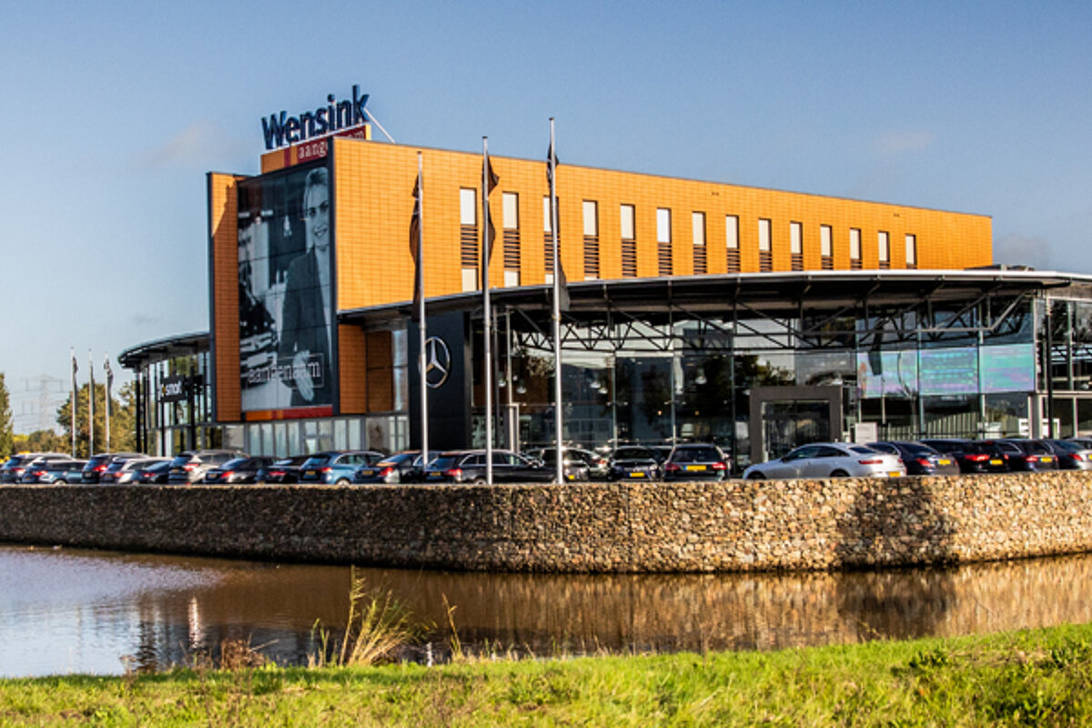Eerste online verkochte auto | Wensink